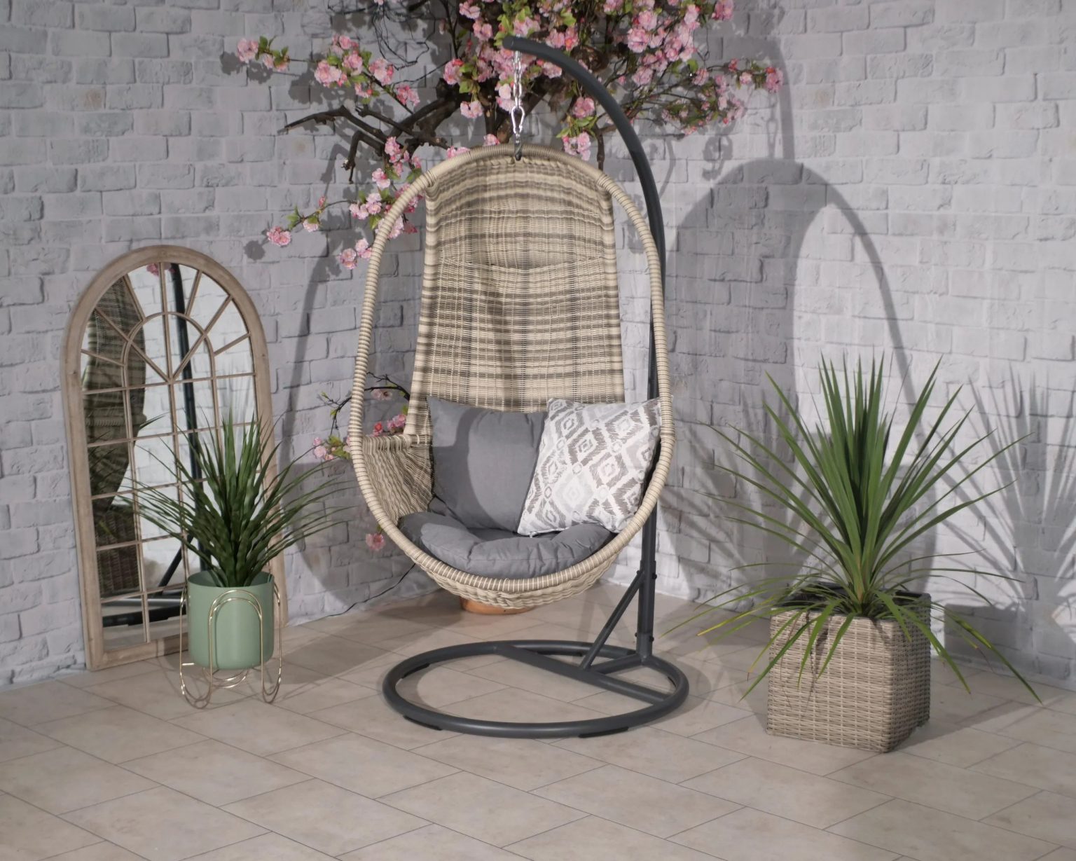 Royden Hanging Pod - Premier Plants